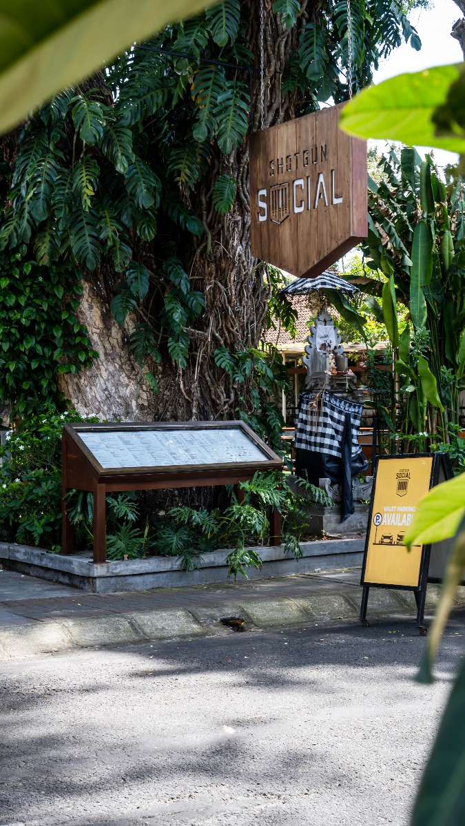 Santap Santai di Shotgun Social Sanur - traveletc.id